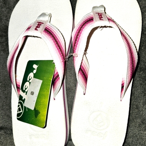 Reef | Shoes | Reef Sandals New With Tags Size 7 | Poshmark